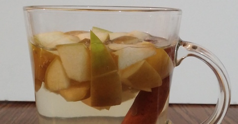 Apple Cinnamon Tea: The Israel Forever Foundation